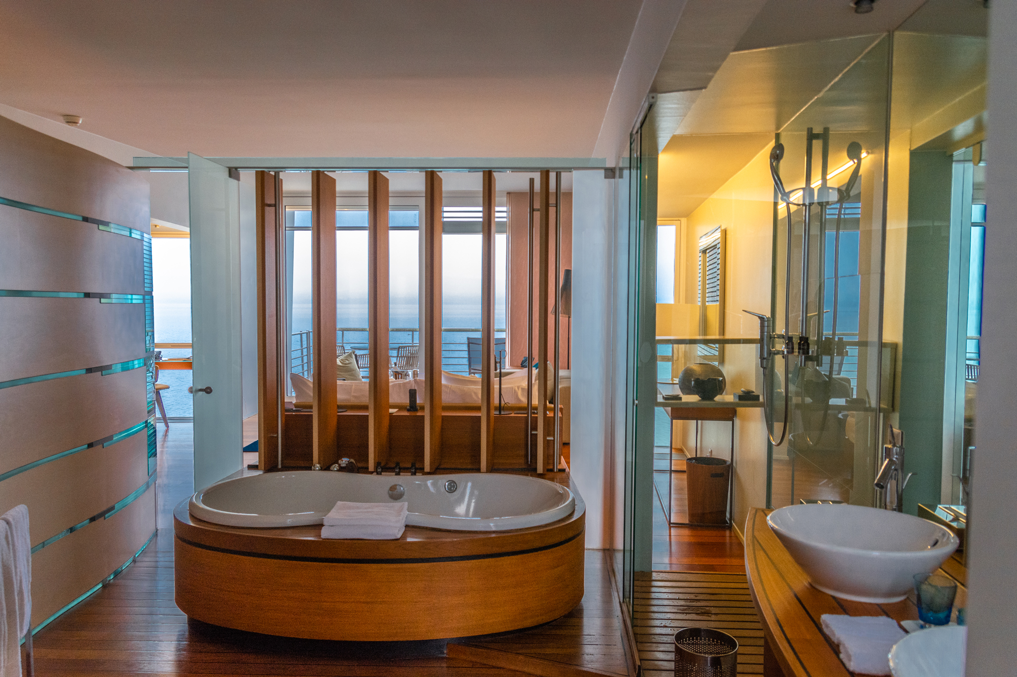 Hotel Palafitte Neuchatel – SwissGlam.ch